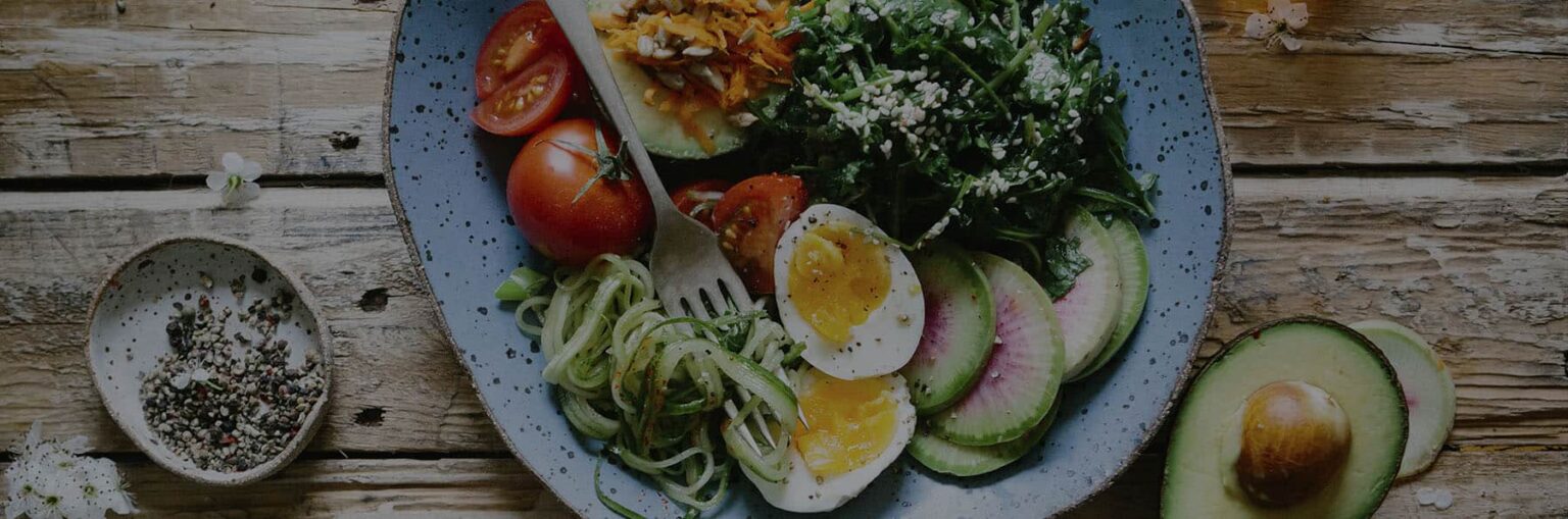 ¿Cuántas cucharadas son 60 gramos?